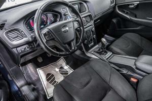 Blue Volvo V40 2012 in Kaunas, with an engine capacity of 1.60 L and mileage of 269 thousand km for 4800 €, photo 6 on AUTOMOTO.COM.LV