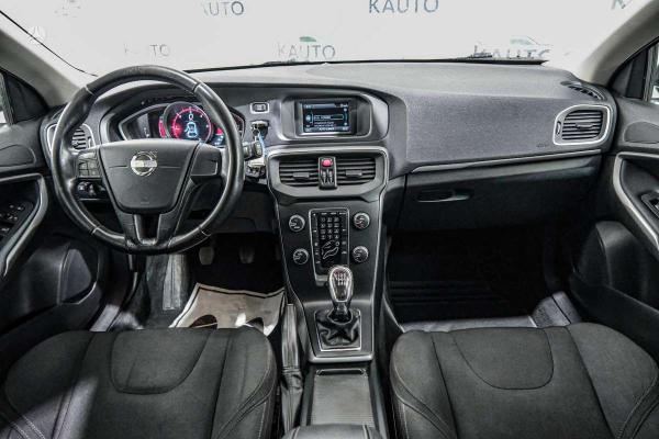 Zils Volvo V40 2012 Kauņa, ar dzinēja tilpumu 1.60 L un nobraukumu 269 tūkst. km par 4800 €, foto 8 vietnē AUTOMOTO.COM.LV