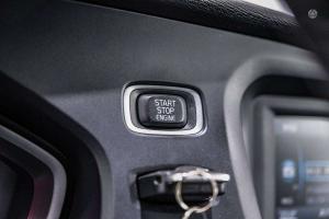 Blue Volvo V40 2012 in Kaunas, with an engine capacity of 1.60 L and mileage of 269 thousand km for 4800 €, photo 16 on AUTOMOTO.COM.LV