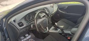 Blue Volvo V40 2012 in Kaunas, with an engine capacity of 1.56 L and mileage of 232 thousand km for 4750 €, photo 9 on AUTOMOTO.COM.LV