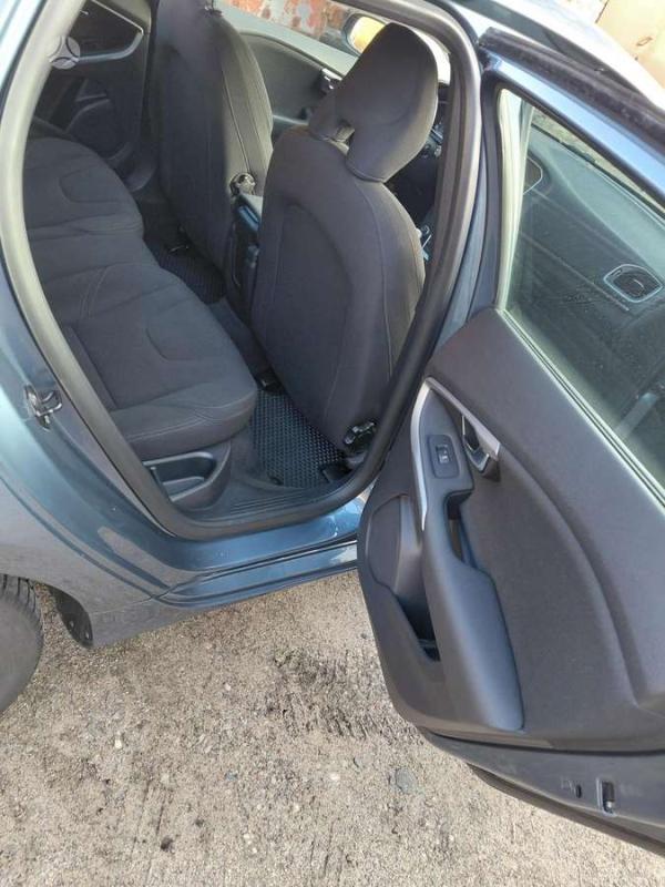 Volvo V40 2012 Kauņa vietnē Zils Volvo V40 2012 Kauņa, ar dzinēja tilpumu 1.56 L un nobraukumu 260 tūkst. km par 4965 €, foto 11 vietnē AUTOMOTO.COM.LV
