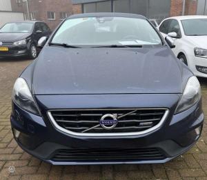 Zils Volvo V40 2013 Viļņa, ar dzinēja tilpumu 1.56 L un nobraukumu 258 tūkst. km par 6400 €, foto  vietnē AUTOMOTO.COM.LV