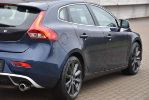 Blue Volvo V40 2013 in Vilnius, with an engine capacity of 1.56 L and mileage of 248 thousand km for 6400 €, photo 8 on AUTOMOTO.COM.LV
