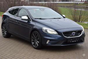 Blue Volvo V40 2013 in Vilnius, with an engine capacity of 1.56 L and mileage of 248 thousand km for 6400 €, photo 10 on AUTOMOTO.COM.LV
