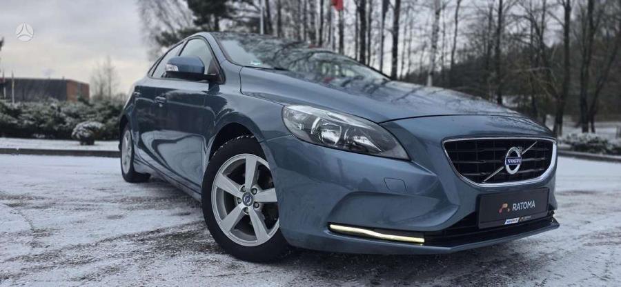 Zils Volvo V40 2013 Kazlų Rūda, ar dzinēja tilpumu 1.56 L un nobraukumu 284 tūkst. km par 5200 €, foto 4 vietnē AUTOMOTO.COM.LV
