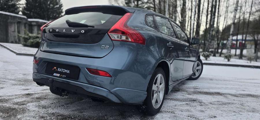 Zils Volvo V40 2013 Kazlų Rūda, ar dzinēja tilpumu 1.56 L un nobraukumu 284 tūkst. km par 5200 €, foto 9 vietnē AUTOMOTO.COM.LV
