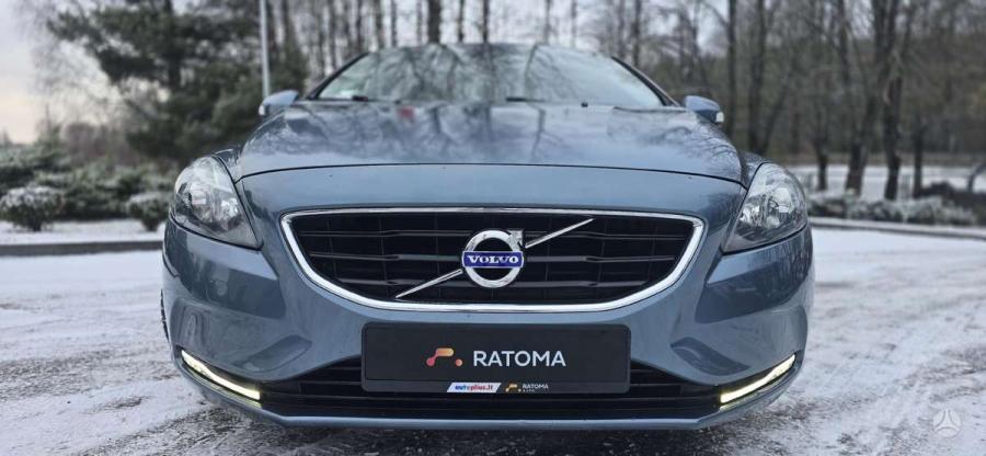 Zils Volvo V40 2013 Kazlų Rūda, ar dzinēja tilpumu 1.56 L un nobraukumu 284 tūkst. km par 5200 €, foto 13 vietnē AUTOMOTO.COM.LV