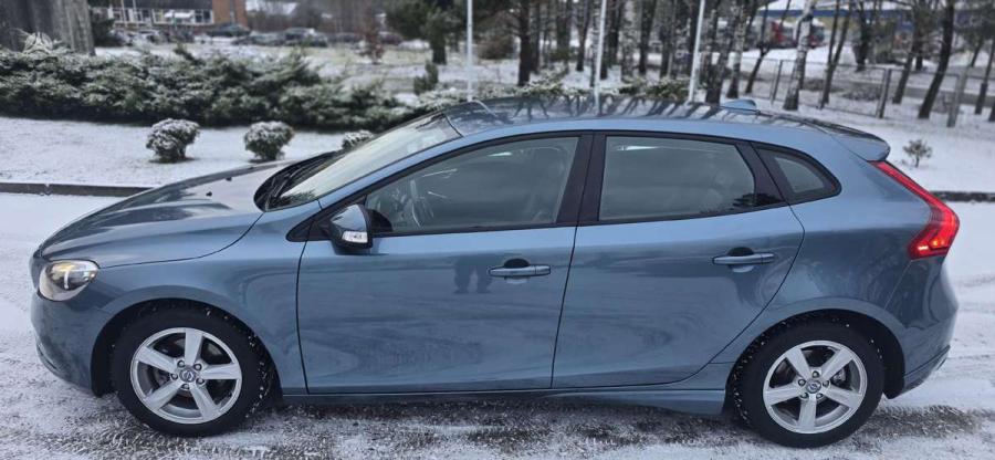Zils Volvo V40 2013 Kazlų Rūda, ar dzinēja tilpumu 1.56 L un nobraukumu 284 tūkst. km par 5200 €, foto 14 vietnē AUTOMOTO.COM.LV