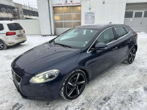 Blue Volvo V40 2013 in Kaunas, with an engine capacity of 1.56 L and mileage of 216 thousand km for 5450 €, photo 11 on AUTOMOTO.COM.LV
