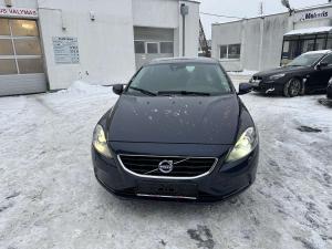 Blue Volvo V40 2013 in Kaunas, with an engine capacity of 1.56 L and mileage of 216 thousand km for 5450 €, photo 13 on AUTOMOTO.COM.LV