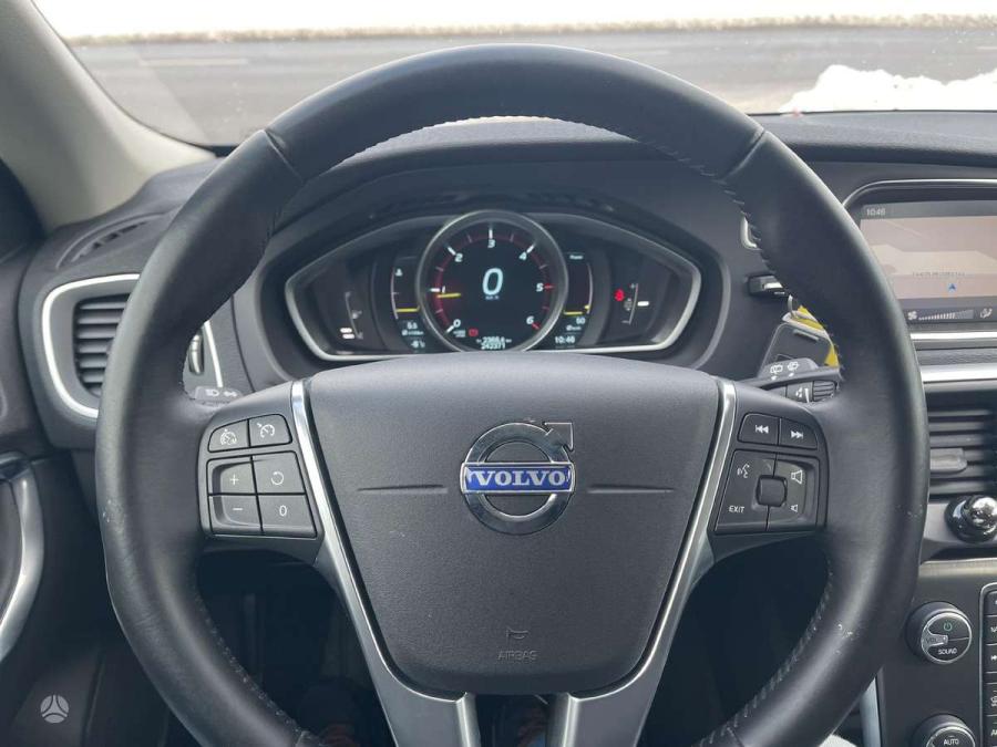 Blue Volvo V40 2013 in Kaunas, with an engine capacity of 1.56 L and mileage of 246 thousand km for 4750 €, photo 20 on AUTOMOTO.COM.LV