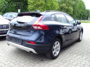Zils Volvo V40 2013 Rīga, ar dzinēja tilpumu 1.60 L un nobraukumu 157 tūkst. km par 9900 €, foto 4 vietnē AUTOMOTO.COM.LV