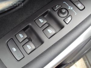 Zils Volvo V40 2013 Rīga, ar dzinēja tilpumu 1.60 L un nobraukumu 157 tūkst. km par 9900 €, foto 13 vietnē AUTOMOTO.COM.LV