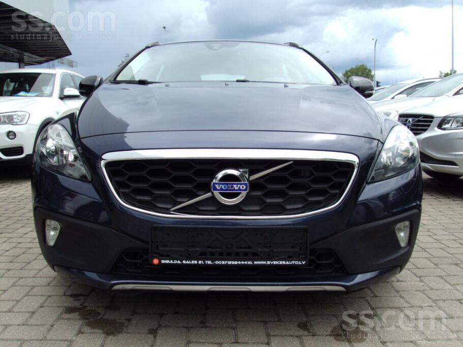Zils Volvo V40 2013 Rīga, ar dzinēja tilpumu 1.60 L un nobraukumu 157 tūkst. km par 9900 €, foto 16 vietnē AUTOMOTO.COM.LV