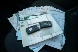 Zils Volvo V40 2013 Liepāja, ar dzinēja tilpumu 1.60 L un nobraukumu 269 tūkst. km par 8050 €, foto 24 vietnē AUTOMOTO.COM.LV