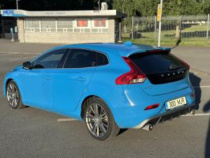 Zils Volvo V40 2013 Tallina, ar dzinēja tilpumu 1.60 L un nobraukumu 289 tūkst. km par 7600 €, foto 3 vietnē AUTOMOTO.COM.LV