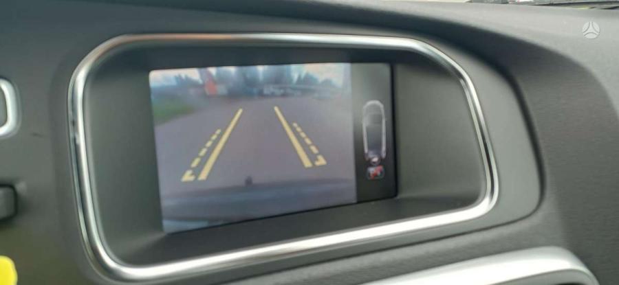 Blue Volvo V40 2013 in Kaunas, with an engine capacity of 1.56 L and mileage of 249 thousand km for 5250 €, photo 16 on AUTOMOTO.COM.LV