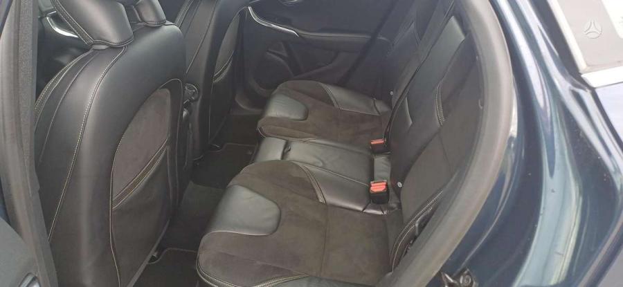 Zils Volvo V40 2013 Kauņa, ar dzinēja tilpumu 1.56 L un nobraukumu 249 tūkst. km par 5250 €, foto 13 vietnē AUTOMOTO.COM.LV