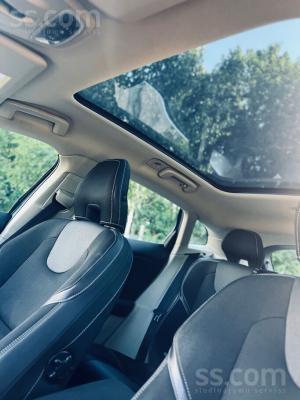 Zils Volvo V40 2013 Rīga, ar dzinēja tilpumu 1.60 L un nobraukumu 152 tūkst. km par 7900 €, foto 7 vietnē AUTOMOTO.COM.LV