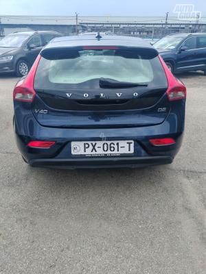 Blue Volvo V40 2013 in Kaunas, with an engine capacity of 1.60 L and mileage of 292 thousand km for 5399 €, photo 6 on AUTOMOTO.COM.LV