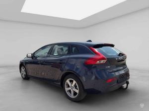 Zils Volvo V40 2013 Viļņa, ar dzinēja tilpumu 1.60 L un nobraukumu 279 tūkst. km par 4490 €, foto 5 vietnē AUTOMOTO.COM.LV