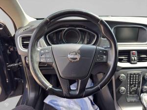 Zils Volvo V40 2013 Viļņa, ar dzinēja tilpumu 1.60 L un nobraukumu 279 tūkst. km par 4490 €, foto 11 vietnē AUTOMOTO.COM.LV
