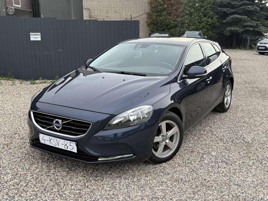 Zils Volvo V40 2013 Kauņa, ar dzinēja tilpumu 1.56 L un nobraukumu 220 tūkst. km par 4999 €, foto 1 vietnē AUTOMOTO.COM.LV