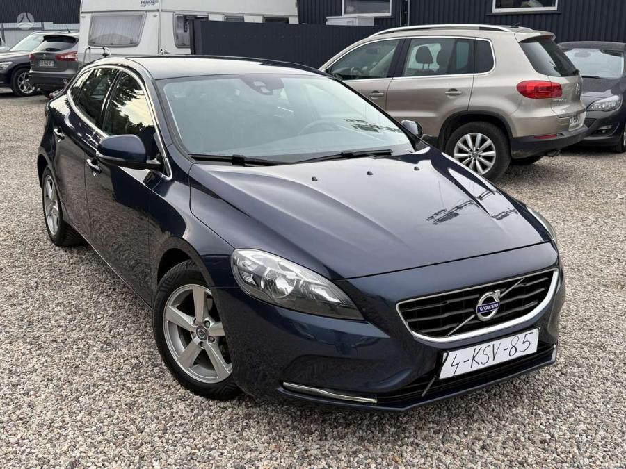 Zils Volvo V40 2013 Kauņa, ar dzinēja tilpumu 1.56 L un nobraukumu 220 tūkst. km par 4999 €, foto 8 vietnē AUTOMOTO.COM.LV