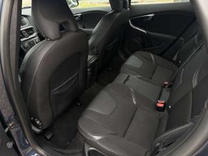 Zils Volvo V40 2013 Kauņa, ar dzinēja tilpumu 1.56 L un nobraukumu 220 tūkst. km par 4999 €, foto 12 vietnē AUTOMOTO.COM.LV