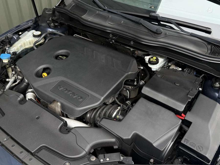 Zils Volvo V40 2013 Kauņa, ar dzinēja tilpumu 1.56 L un nobraukumu 220 tūkst. km par 4999 €, foto 25 vietnē AUTOMOTO.COM.LV