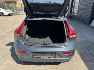 Blue Volvo V40 2013 in Alytus, with an engine capacity of 1.60 L and mileage of 273 thousand km for 5450 €, photo 6 on AUTOMOTO.COM.LV