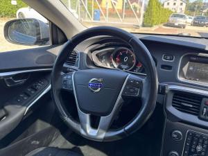 Blue Volvo V40 2013 in Alytus, with an engine capacity of 1.60 L and mileage of 273 thousand km for 5450 €, photo 13 on AUTOMOTO.COM.LV