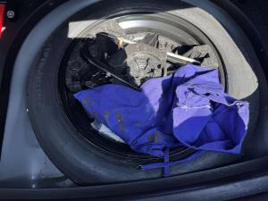 Blue Volvo V40 2013 in Alytus, with an engine capacity of 1.60 L and mileage of 273 thousand km for 5450 €, photo 24 on AUTOMOTO.COM.LV