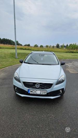 Zils Volvo V40 2013 Anykščiai, ar dzinēja tilpumu 1.56 L un nobraukumu 314 tūkst. km par 6700 €, foto  vietnē AUTOMOTO.COM.LV