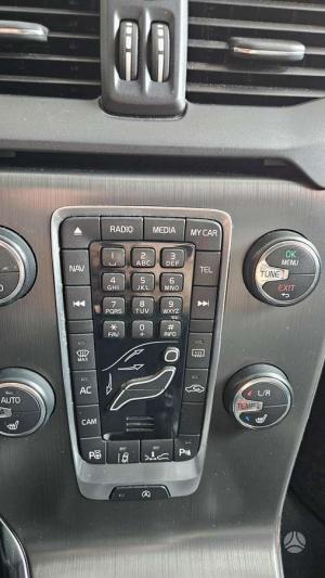 Zils Volvo V40 2013 Anykščiai, ar dzinēja tilpumu 1.56 L un nobraukumu 314 tūkst. km par 6700 €, foto 8 vietnē AUTOMOTO.COM.LV