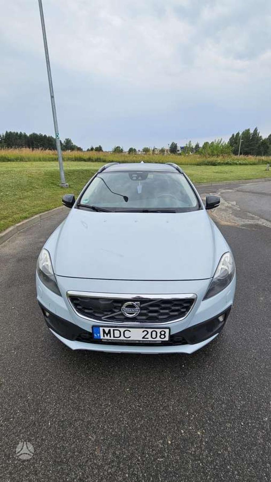 Zils Volvo V40 2013 Anykščiai, ar dzinēja tilpumu 1.56 L un nobraukumu 314 tūkst. km par 6700 €, foto 14 vietnē AUTOMOTO.COM.LV