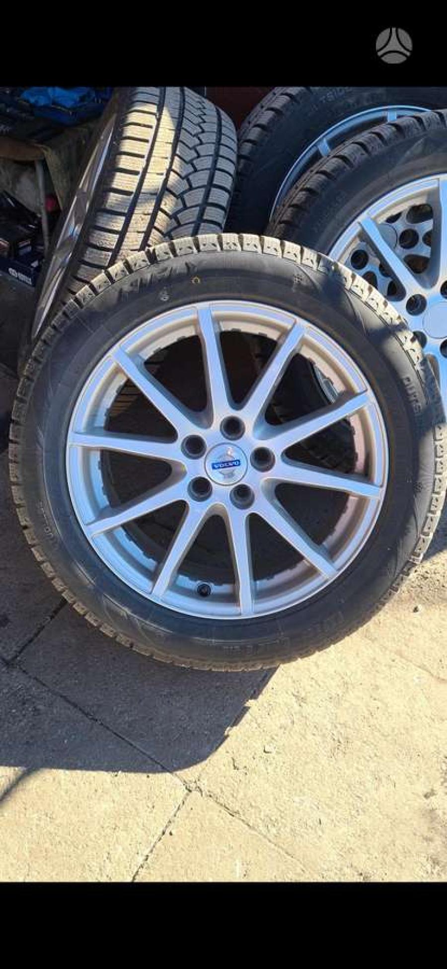 Zils Volvo V40 2013 Anykščiai, ar dzinēja tilpumu 1.56 L un nobraukumu 314 tūkst. km par 6700 €, foto 24 vietnē AUTOMOTO.COM.LV