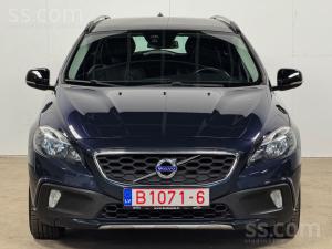 Zils Volvo V40 2013 Jūrmala, ar dzinēja tilpumu 1.60 L un nobraukumu 204 tūkst. km par 7950 €, foto 4 vietnē AUTOMOTO.COM.LV