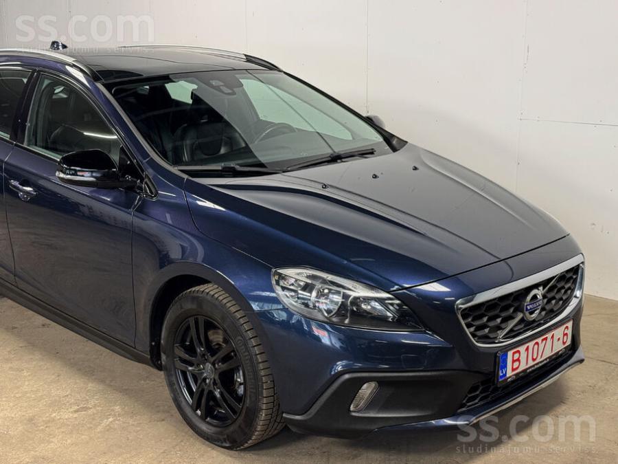 Zils Volvo V40 2013 Jūrmala, ar dzinēja tilpumu 1.60 L un nobraukumu 204 tūkst. km par 7950 €, foto 11 vietnē AUTOMOTO.COM.LV