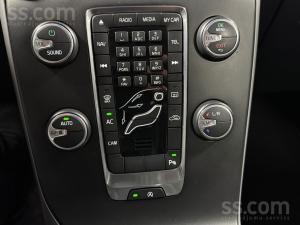 Zils Volvo V40 2013 Jūrmala, ar dzinēja tilpumu 1.60 L un nobraukumu 204 tūkst. km par 7950 €, foto 26 vietnē AUTOMOTO.COM.LV