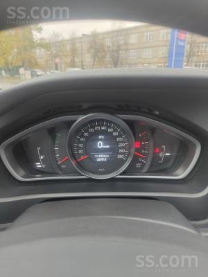 Zils Volvo V40 2013 Rīga, ar dzinēja tilpumu 1.60 L un nobraukumu 227 tūkst. km par 6350 €, foto 11 vietnē AUTOMOTO.COM.LV