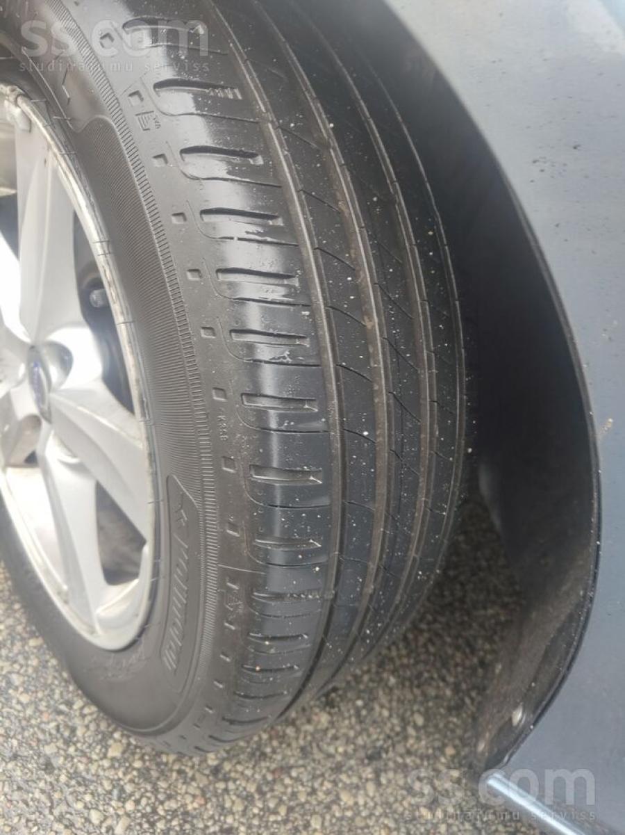 Zils Volvo V40 2013 Rīga, ar dzinēja tilpumu 1.60 L un nobraukumu 227 tūkst. km par 6350 €, foto 19 vietnē AUTOMOTO.COM.LV