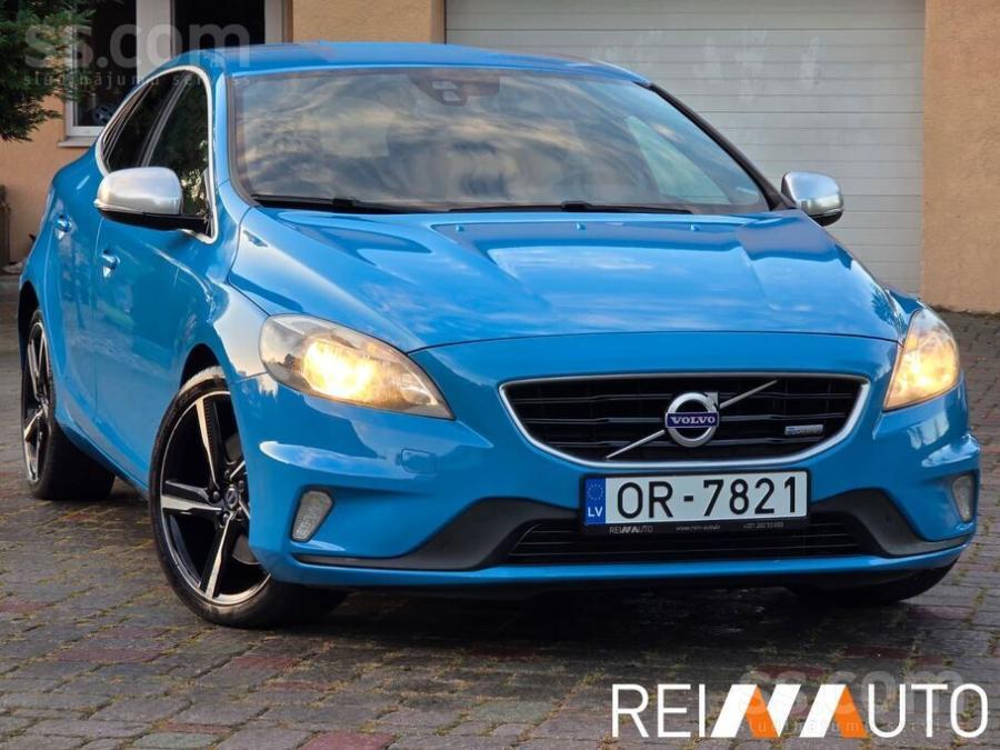 Zils Volvo V40 2013 Rīga, ar dzinēja tilpumu 2.00 L un nobraukumu 339 tūkst. km par 6450 €, foto 8 vietnē AUTOMOTO.COM.LV