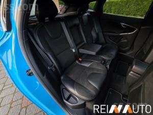 Zils Volvo V40 2013 Rīga, ar dzinēja tilpumu 2.00 L un nobraukumu 339 tūkst. km par 6450 €, foto 13 vietnē AUTOMOTO.COM.LV