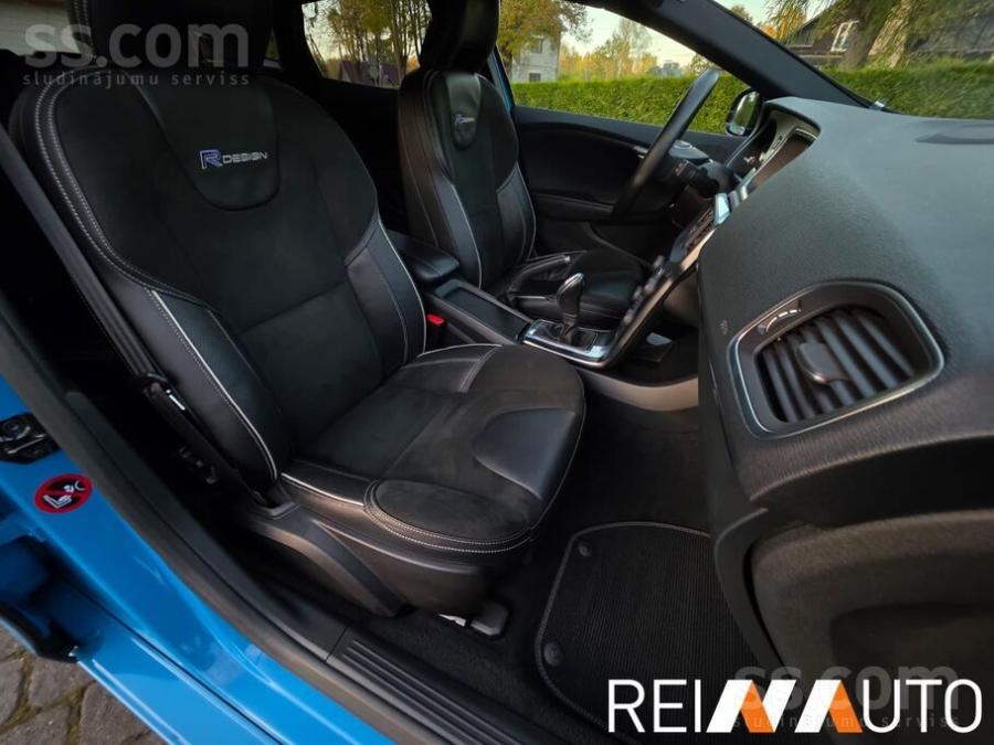 Zils Volvo V40 2013 Rīga, ar dzinēja tilpumu 2.00 L un nobraukumu 339 tūkst. km par 6450 €, foto 17 vietnē AUTOMOTO.COM.LV