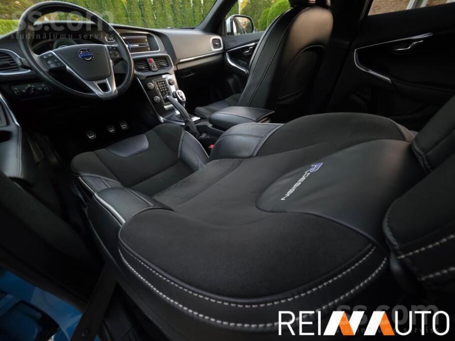 Zils Volvo V40 2013 Rīga, ar dzinēja tilpumu 2.00 L un nobraukumu 339 tūkst. km par 6450 €, foto 20 vietnē AUTOMOTO.COM.LV