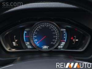 Zils Volvo V40 2013 Rīga, ar dzinēja tilpumu 2.00 L un nobraukumu 339 tūkst. km par 6450 €, foto 25 vietnē AUTOMOTO.COM.LV
