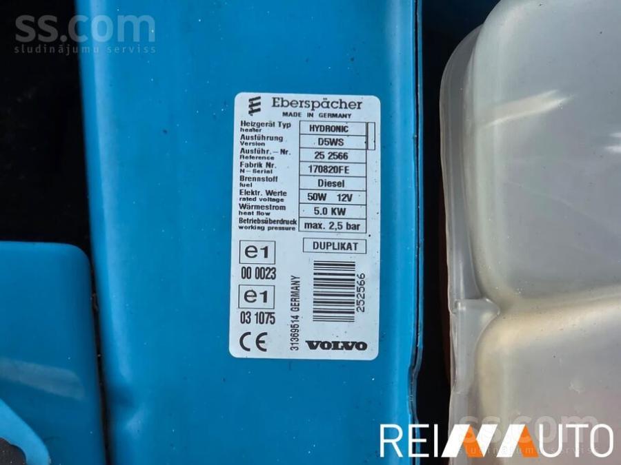 Zils Volvo V40 2013 Rīga, ar dzinēja tilpumu 2.00 L un nobraukumu 339 tūkst. km par 6450 €, foto 28 vietnē AUTOMOTO.COM.LV