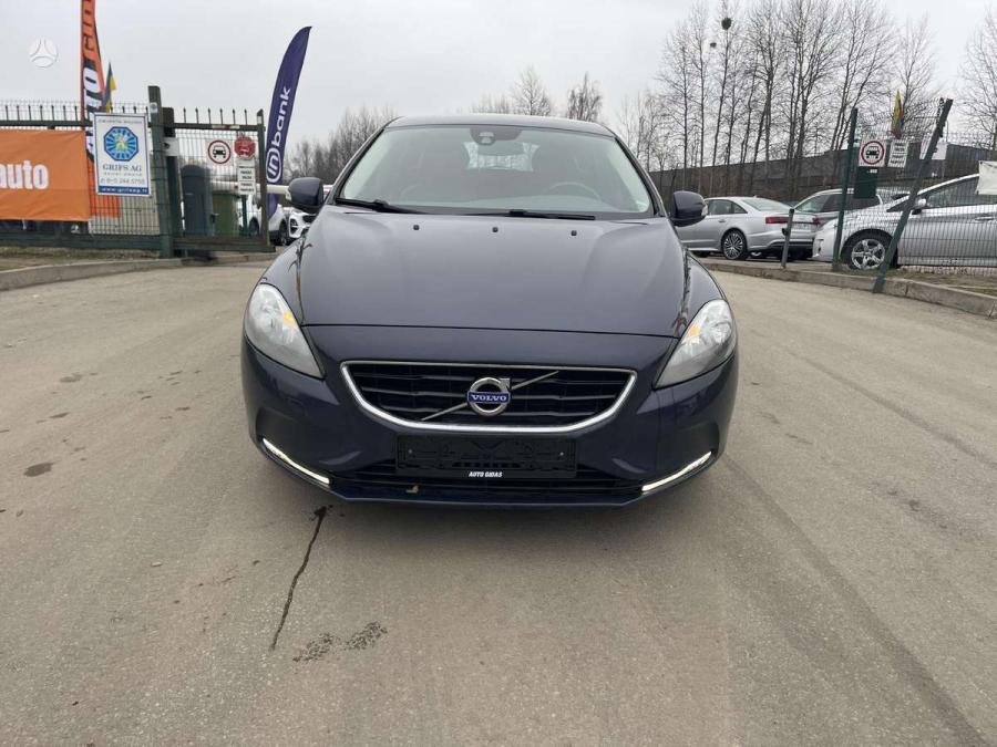 Zils Volvo V40 2014 Kauņa, ar dzinēja tilpumu 1.97 L un nobraukumu 226 tūkst. km par 5450 €, foto 4 vietnē AUTOMOTO.COM.LV