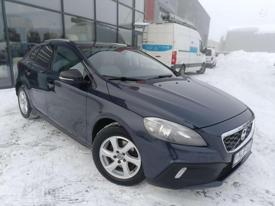 Zils Volvo V40 2014 Klaipėda, ar dzinēja tilpumu 1.56 L un nobraukumu 239 tūkst. km par 5650 €, foto 20 vietnē AUTOMOTO.COM.LV